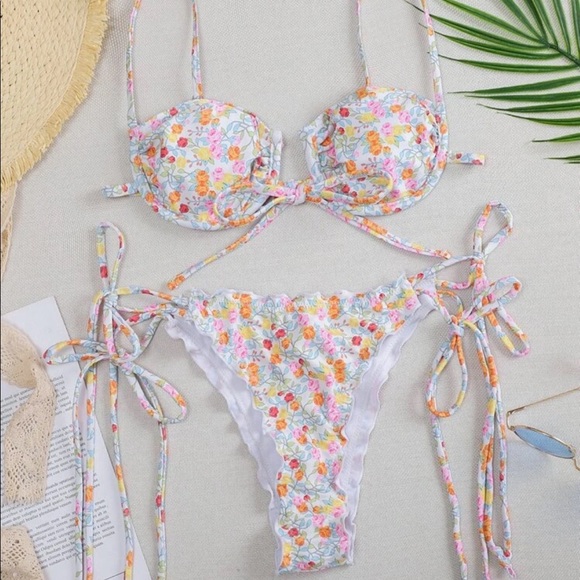 Swim | New White Floral Bikini | Poshmark